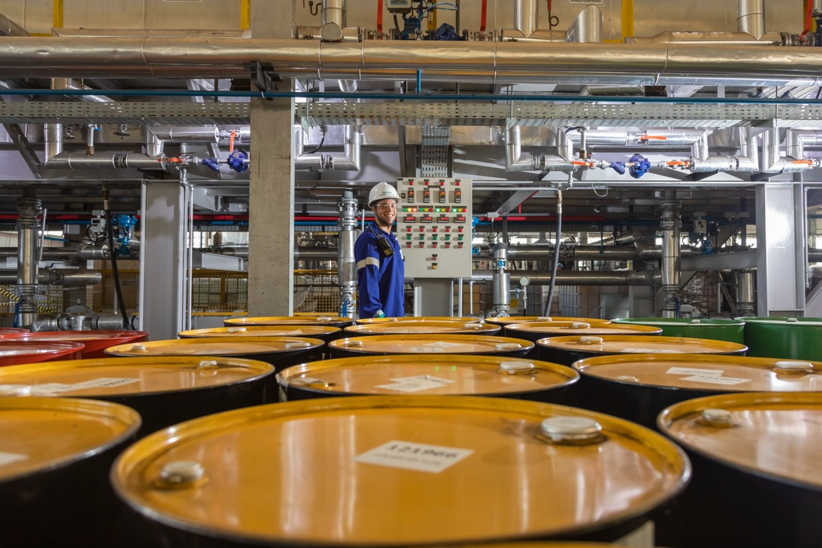 Cosan eyeing sale of Moove stake and Raízen capital increase