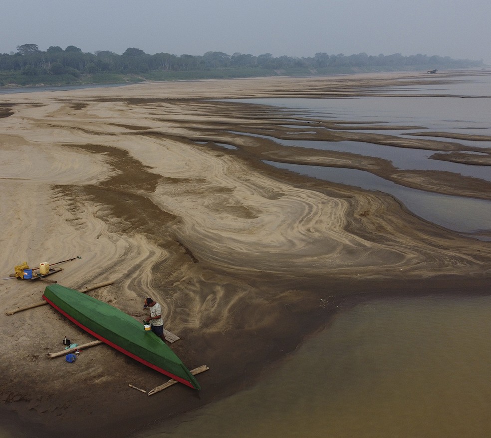 Amazon drought disrupts river transportation, raises manufacturing costs