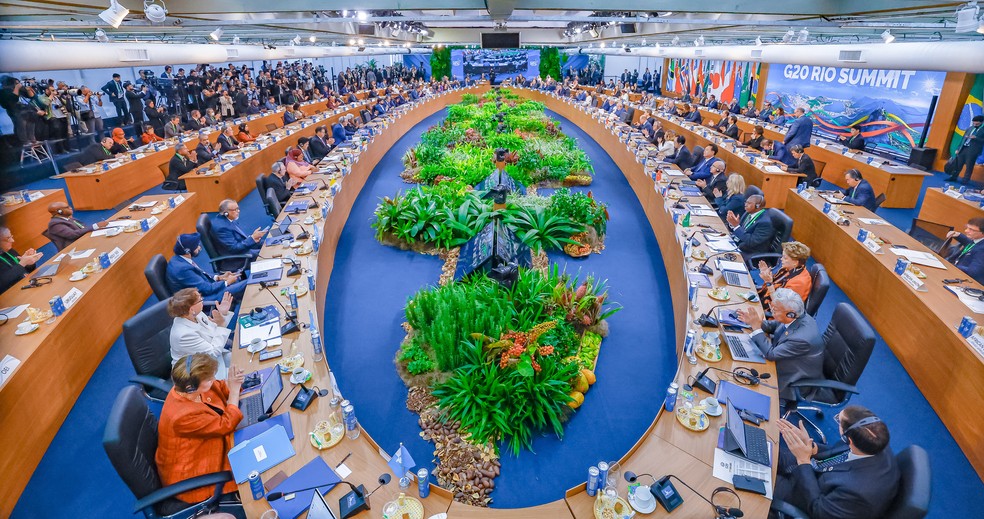 G20’s veiled reference to fossil fuels disappoints COP29