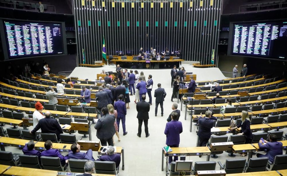 Lower House moves to fast-track spending reduction bill analysis ...