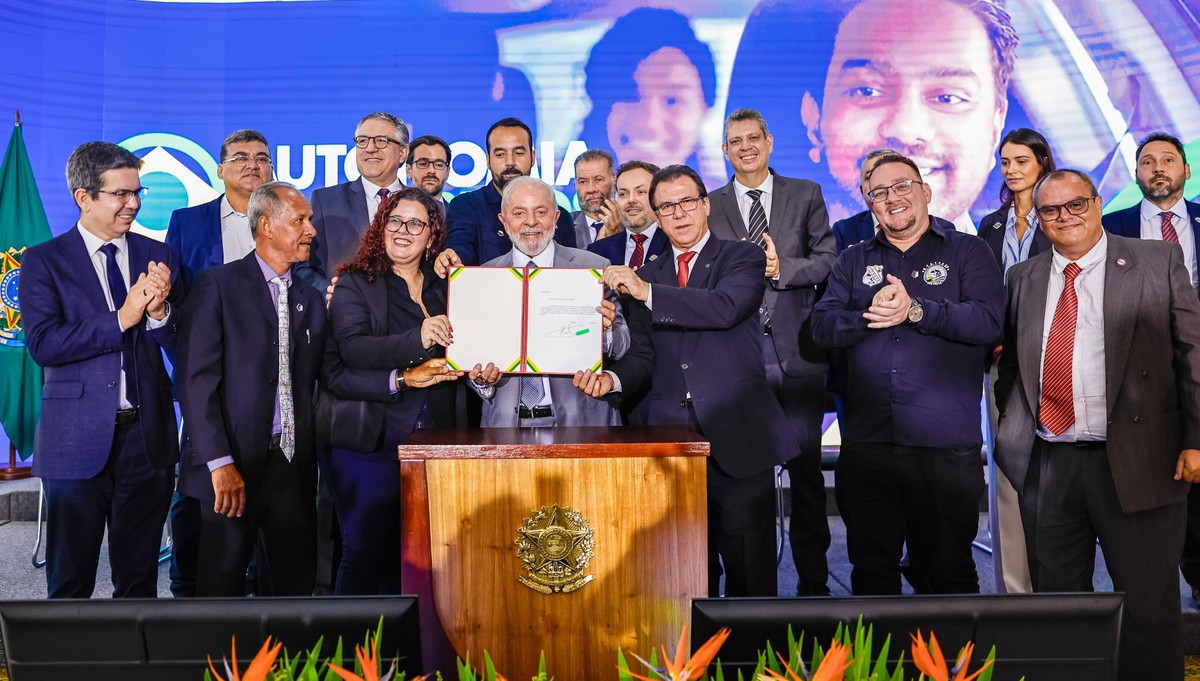 Federal bill aims at regularizing “online platform workers” | Law ...