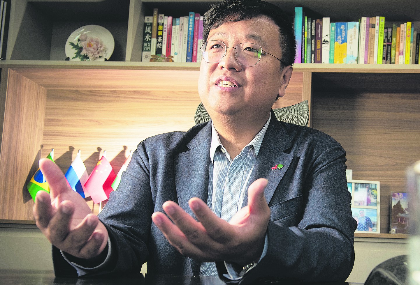 China’s new companies pursue expansion on multiple fronts