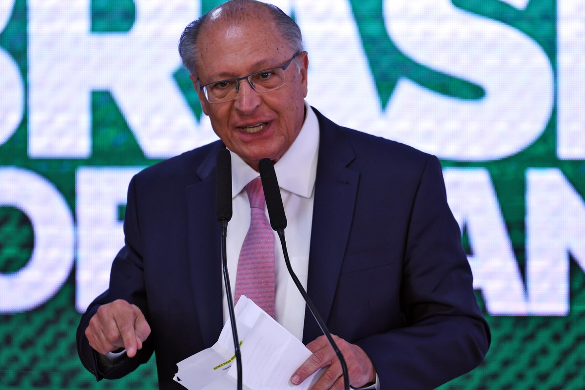 Brazil signs Mercosur-EFTA pact, eyes EU deal next