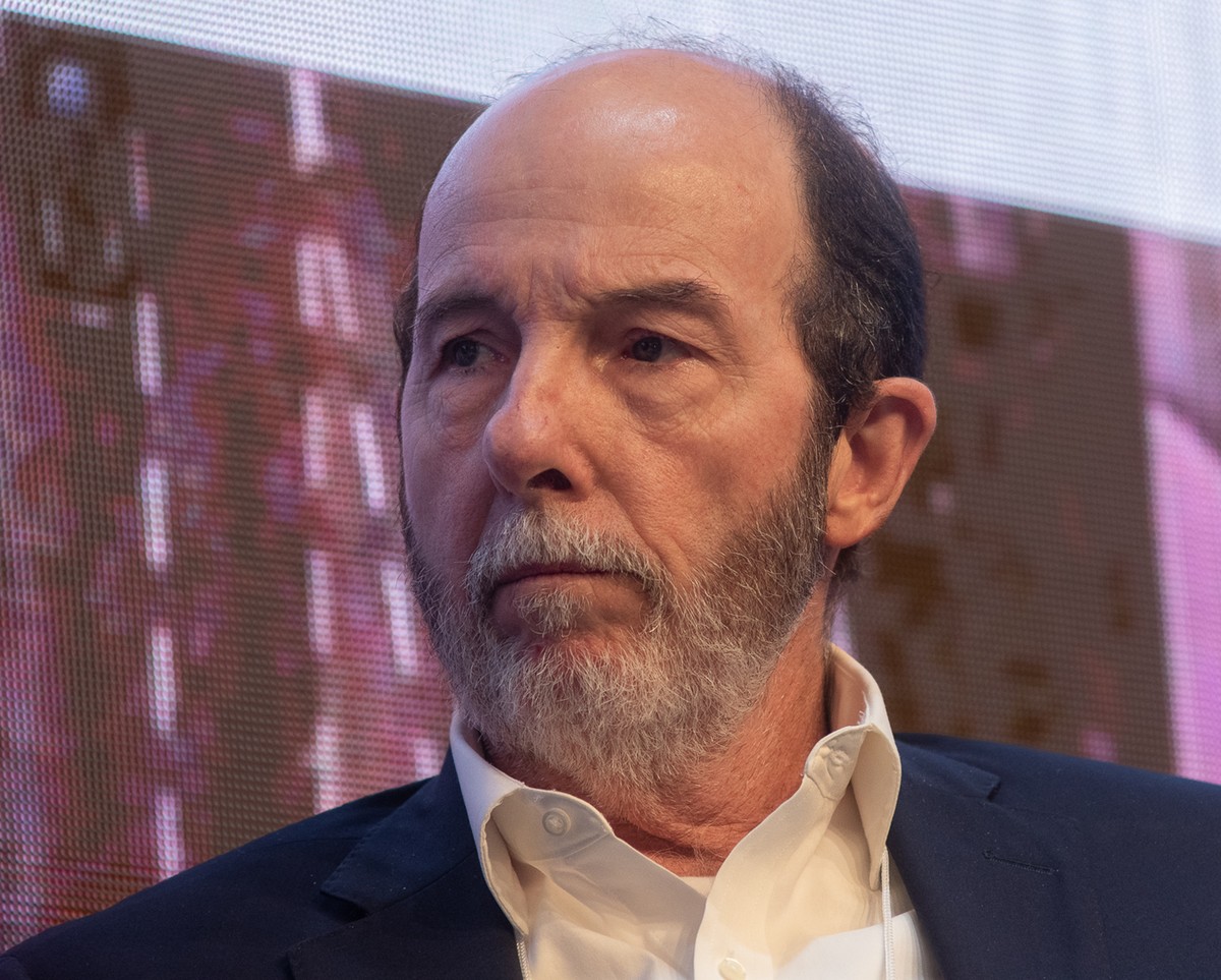 Fraga: Freezing minimum wage could yield quick results