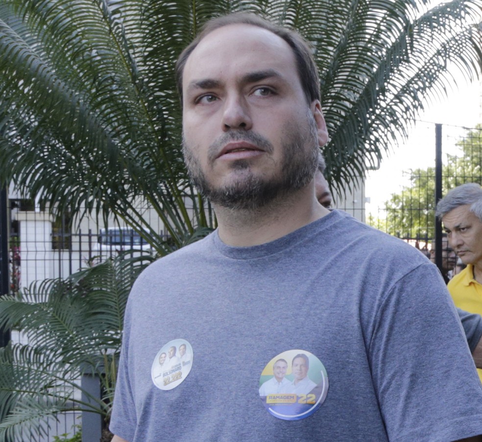 Federal Police charges 36 over misuse of intelligence agency