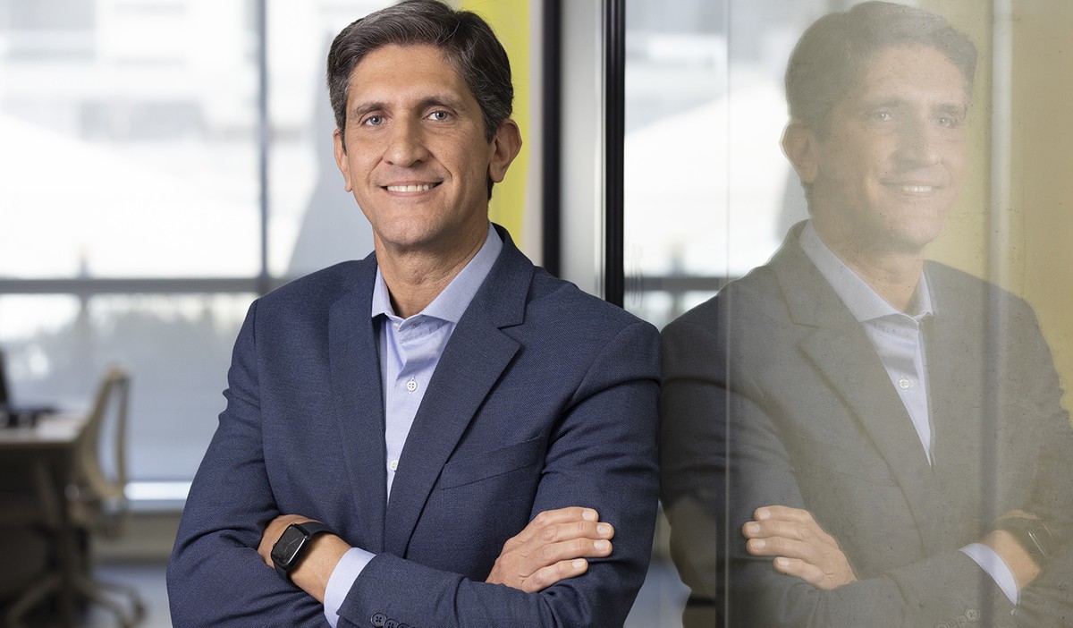 Companies turn to “reverse IPOs” to gain stock exchange access