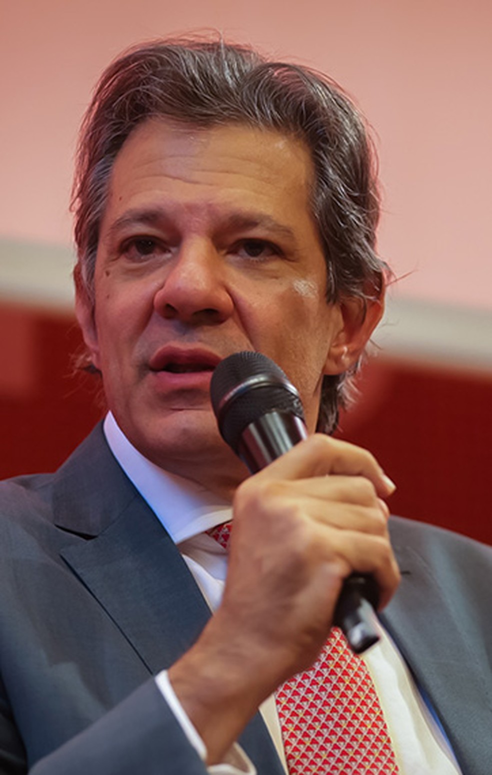 Haddad lobbies in Paris for EU-Mercosur trade deal