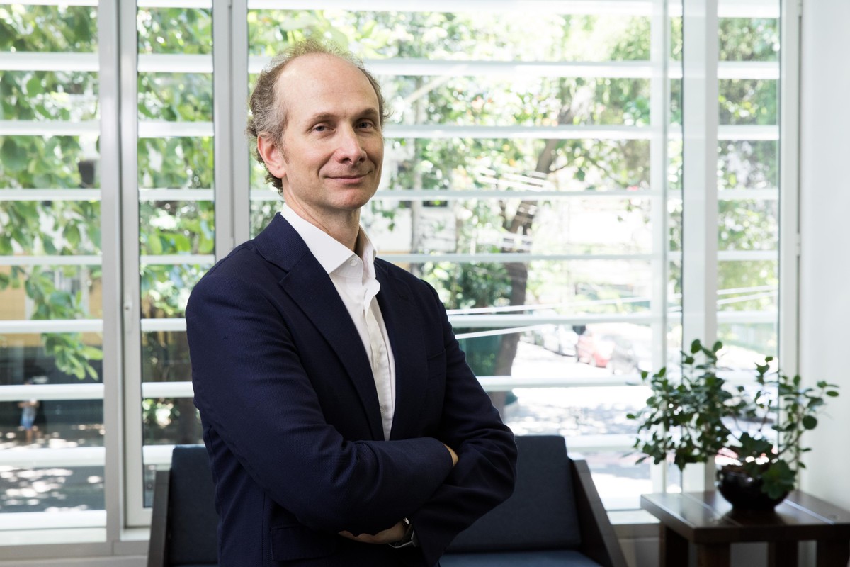 Vinci absorbs Compass to ride Latin America’s flow recovery