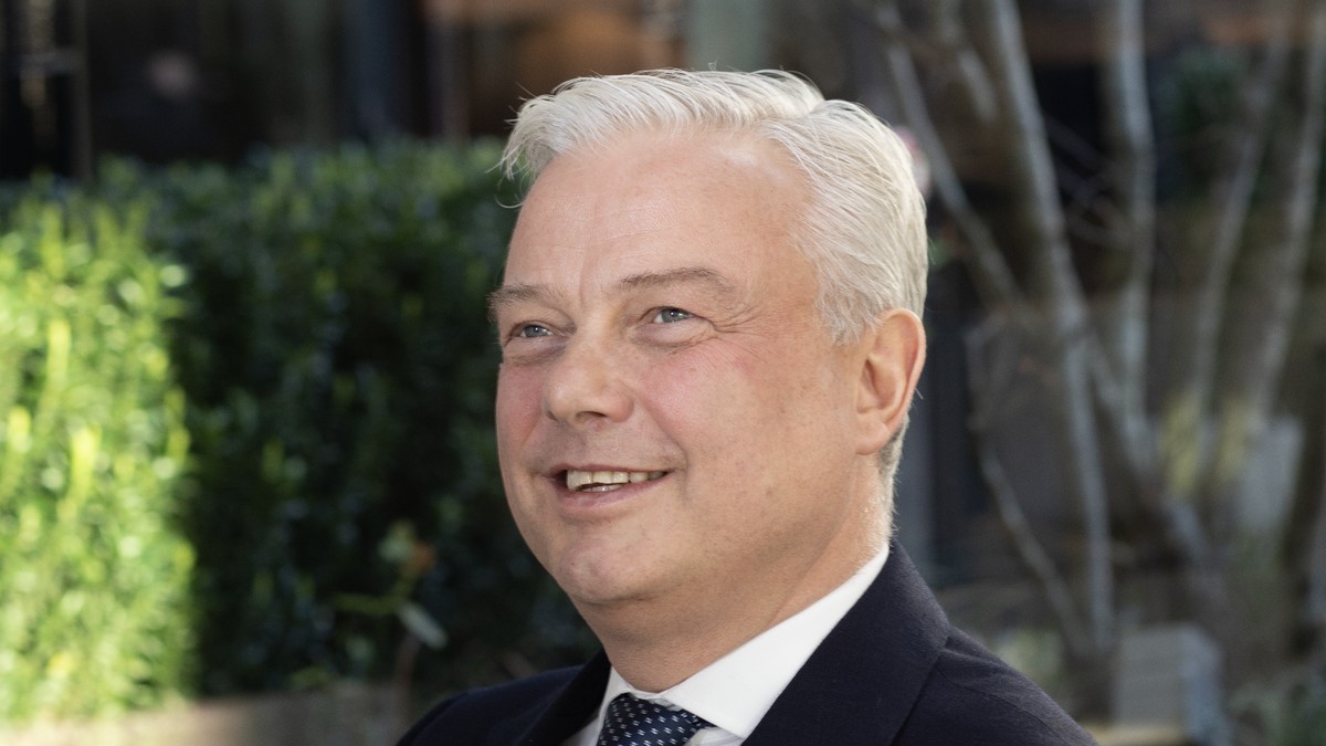 Schroders shuts down operations in Brazil