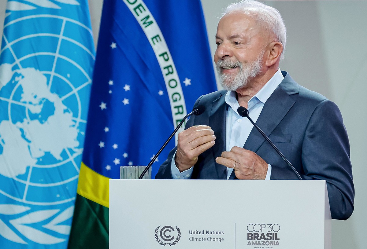 With U.S. absent from COP30, Lula slams climate denialism