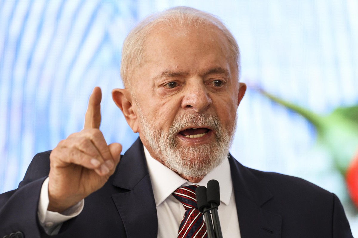 Lula congratulates Trump as Brazilian right-wing politicians celebrate win