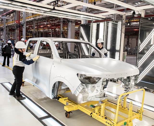 São Paulo Auto Show becomes showcase for Chinese carmakers