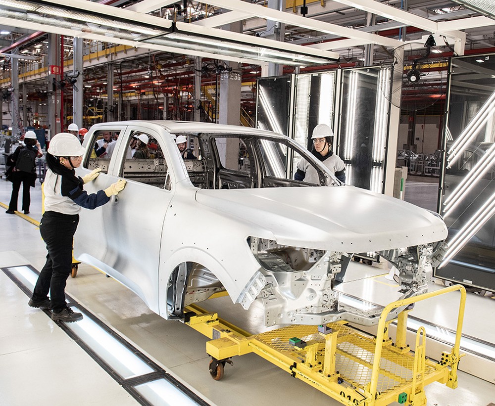 São Paulo Auto Show becomes showcase for Chinese carmakers
