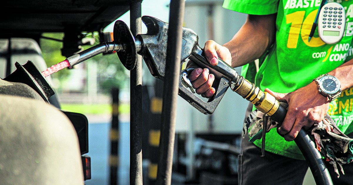Petrobras cuts diesel prices again | Business | valorinternational
