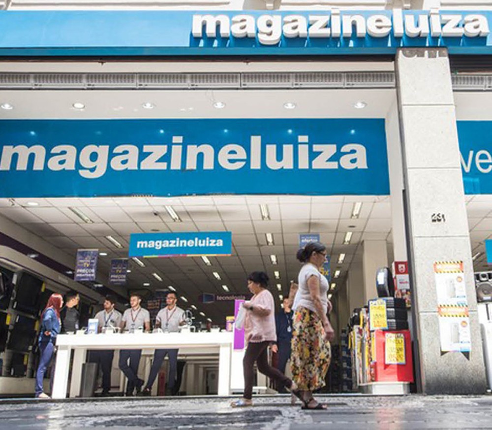 Magalu returns to profit, expands margins