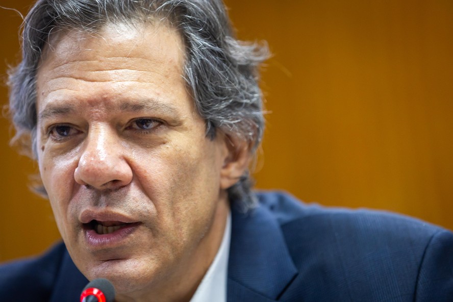 Income reform awaiting leadership elections in Congress, Haddad says