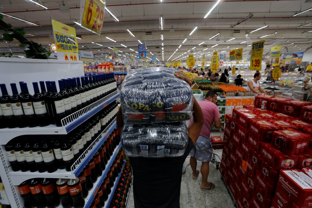 Pandemic e-commerce boom drives market concentration