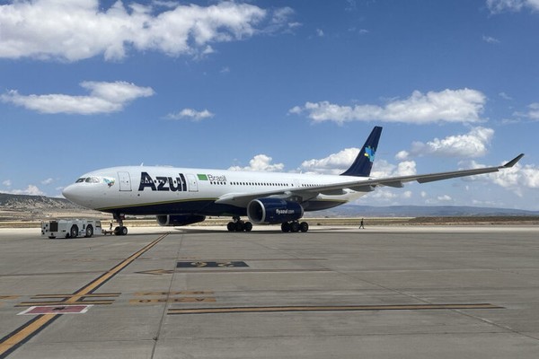 Fitch downgrades Azul’s ratings following debt exchange offer