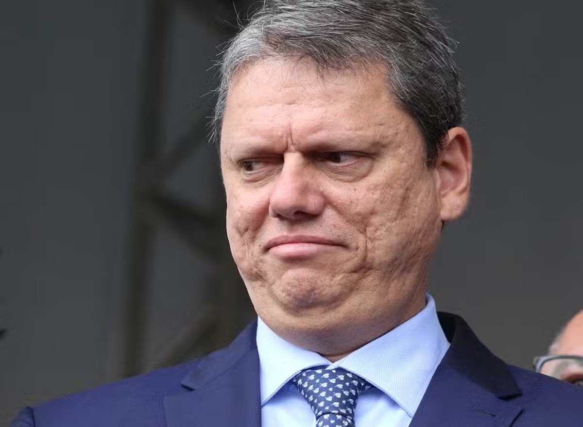 Tarcísio de Freitas breaks with moderation, clashes with Supreme Court