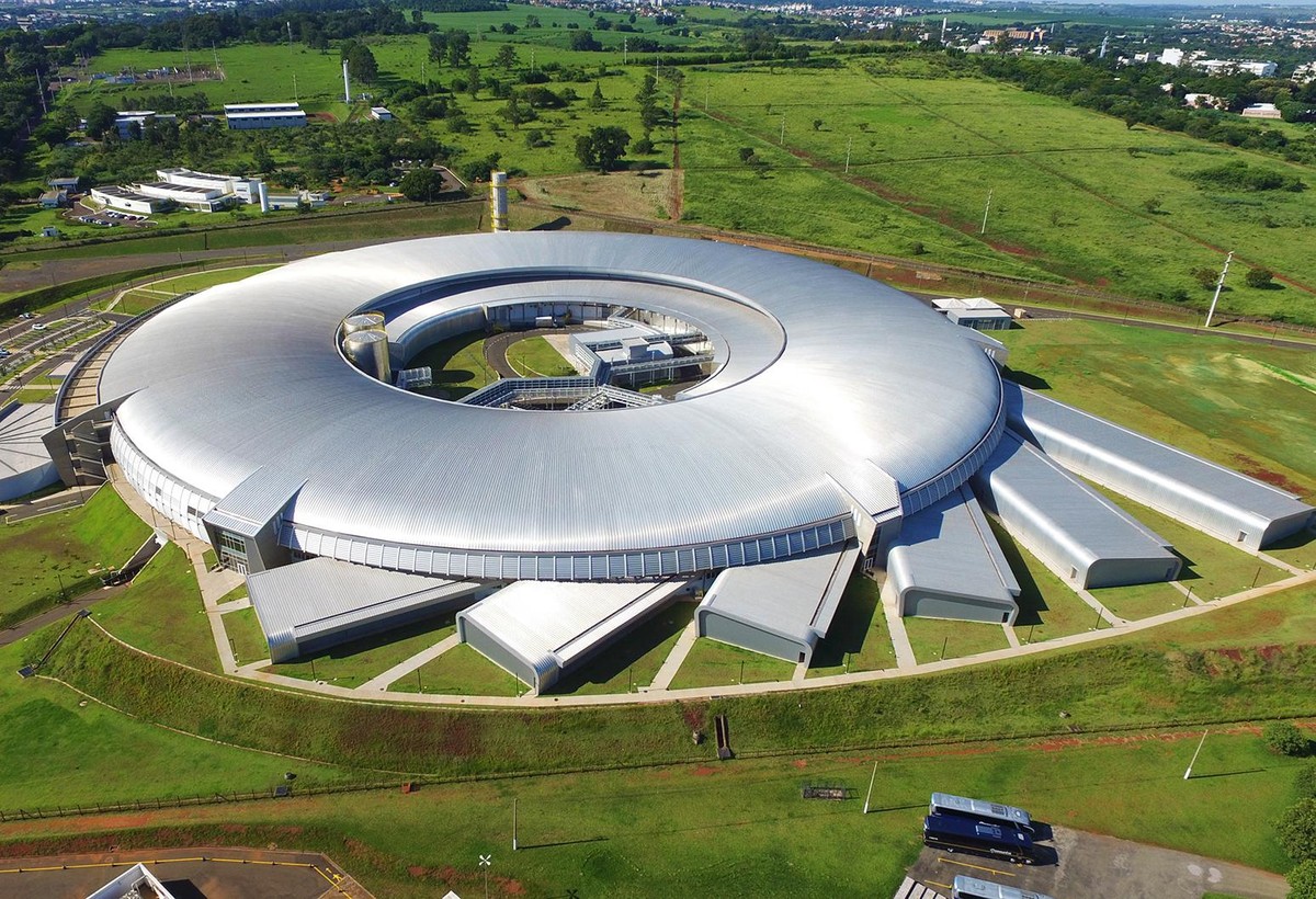 Brazilian scientists expect Lula to unblock funds for research