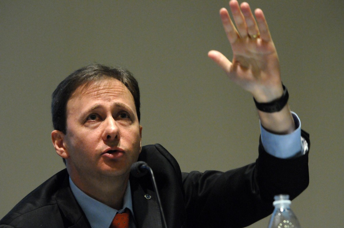 Policymakers suggest rates still have a lot to rise