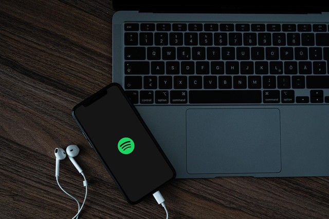 Spotify drives Brazil into global music top 10