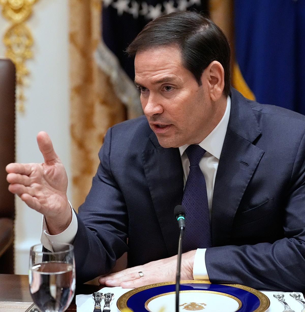 Brazil begins tariff negotiations with the U.S. in Washington