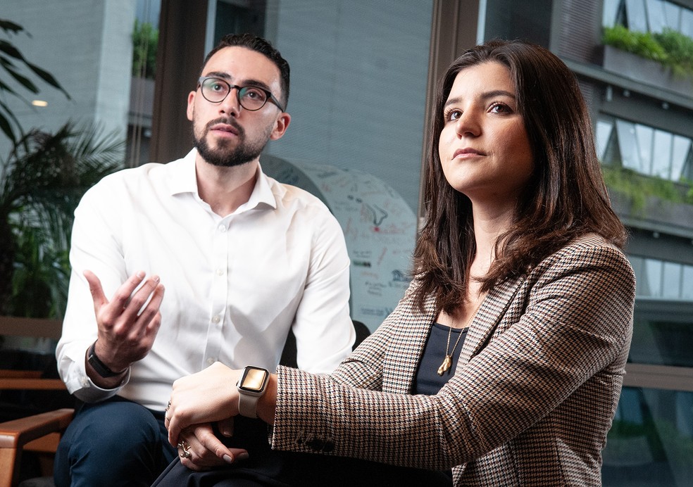 Avenue begins offering Oaktree funds to individuals