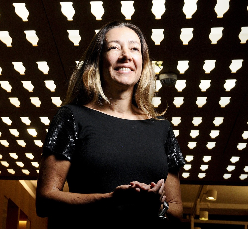 Organizations help connect young people with the job market