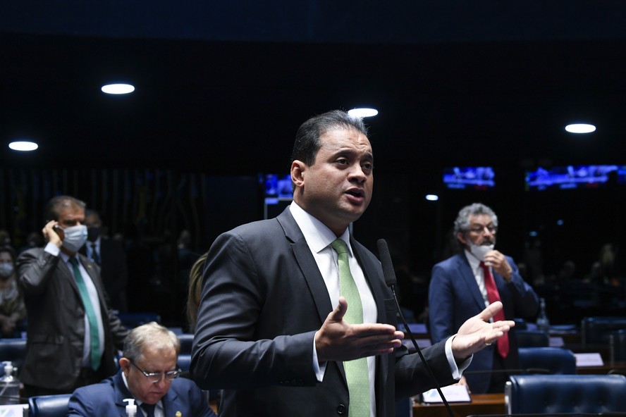 Coalition senator implicated in pension fraud