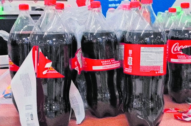 World Cup sticker thefts force Coca-Cola payouts to retailers