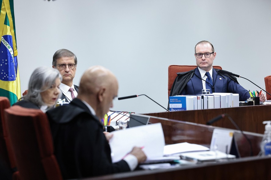 Brazil’s Supreme Court convicts Bolsonaro, allies over coup attempt