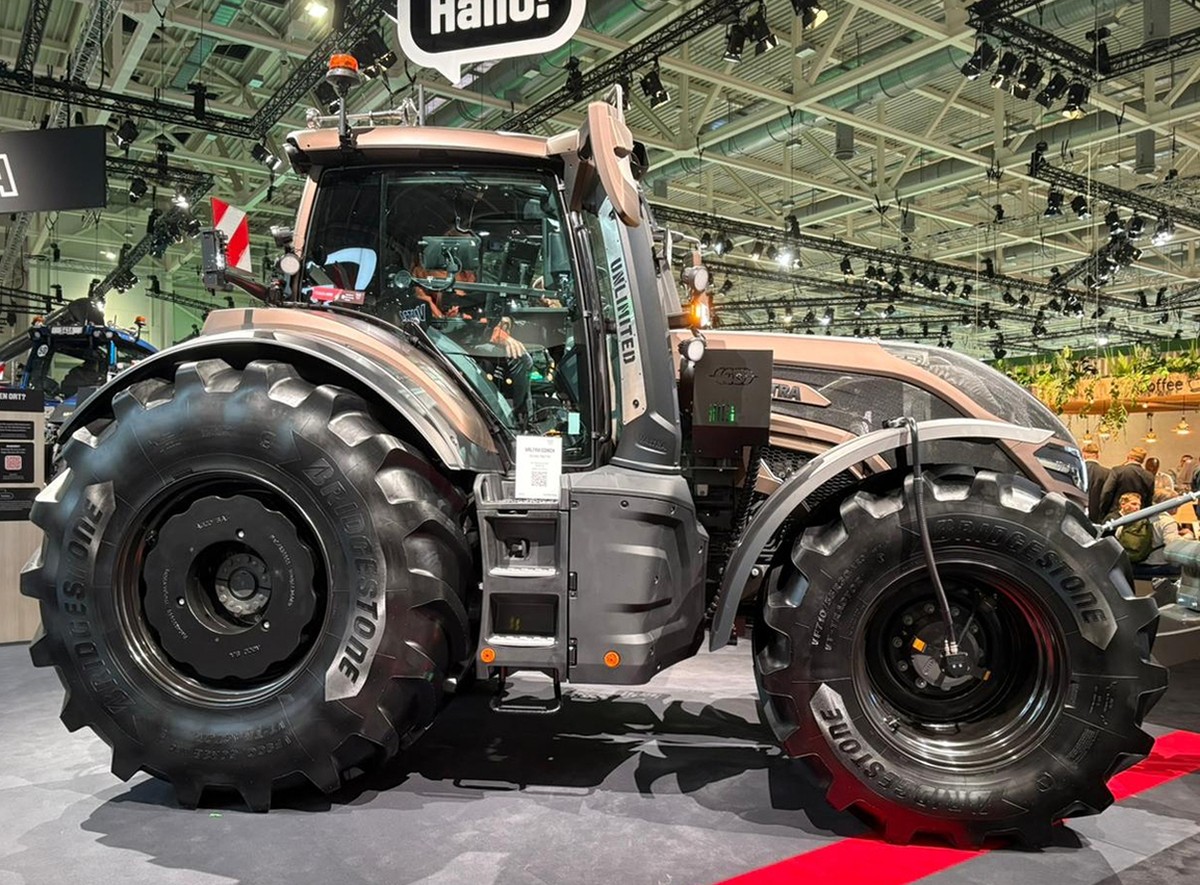 Talking tractor: a new era of interaction between humans and machines