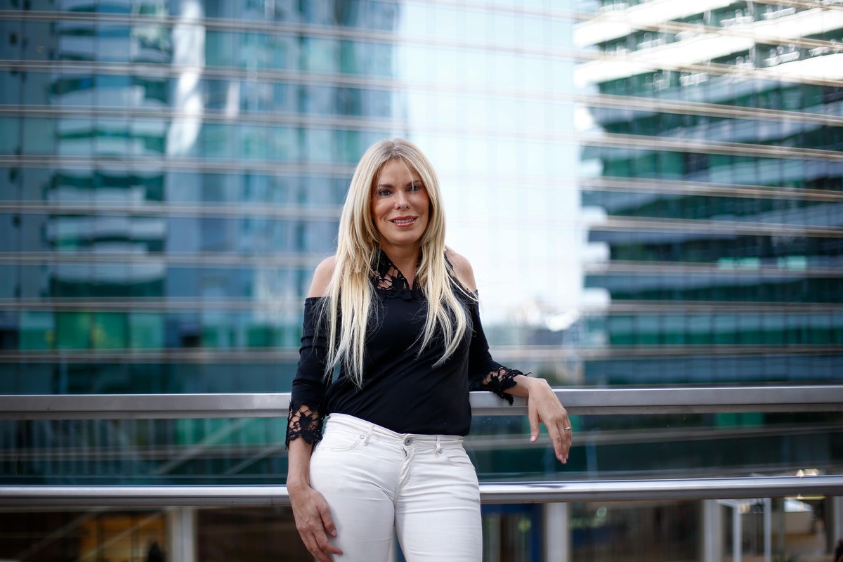 War uncertainties pose threat of recession, economist says