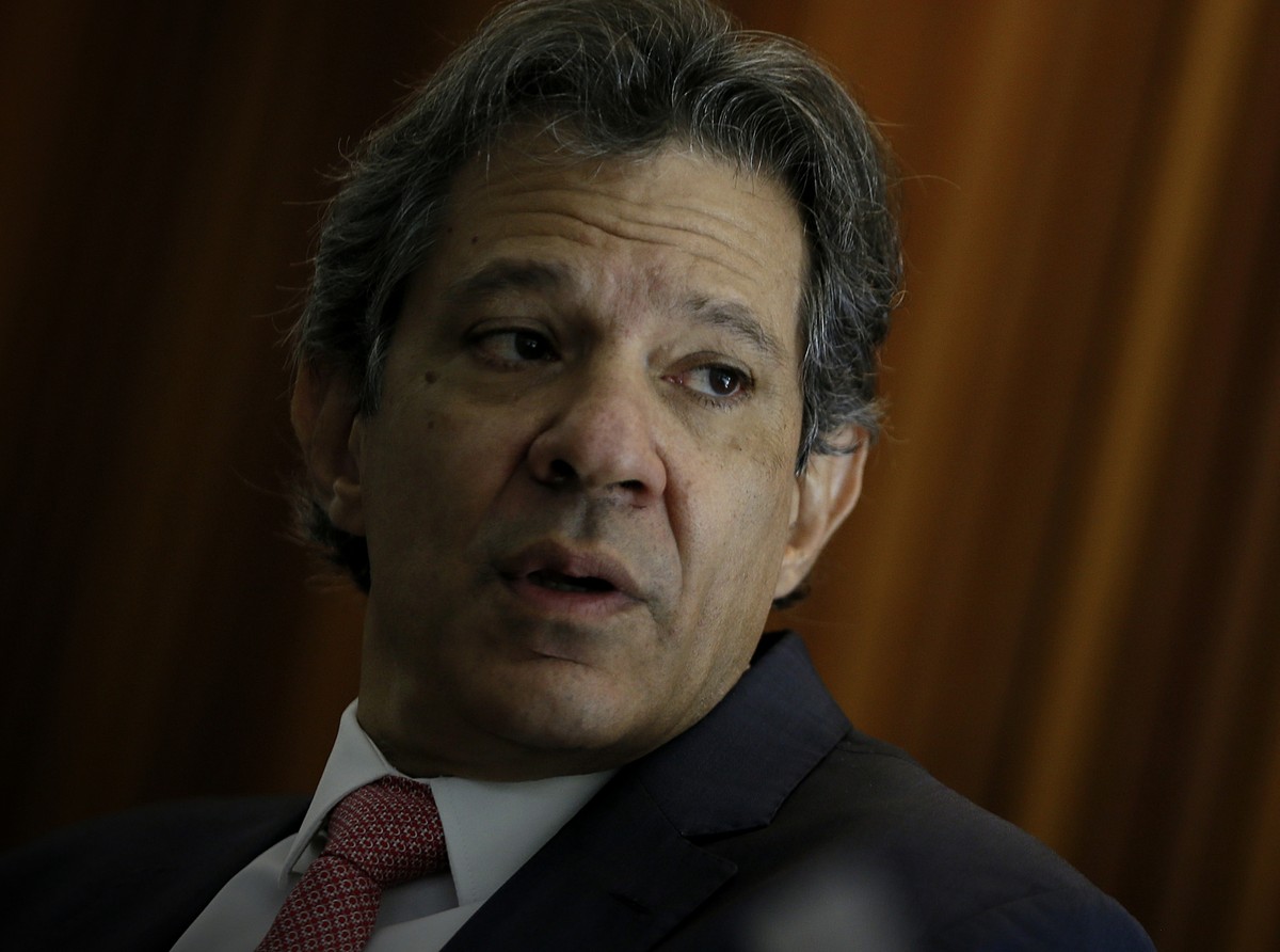New fiscal measures will secure 2026 surplus target, Haddad says