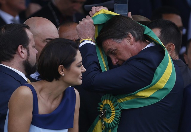 Bolsonaro turns Independence Day into a campaign rally
